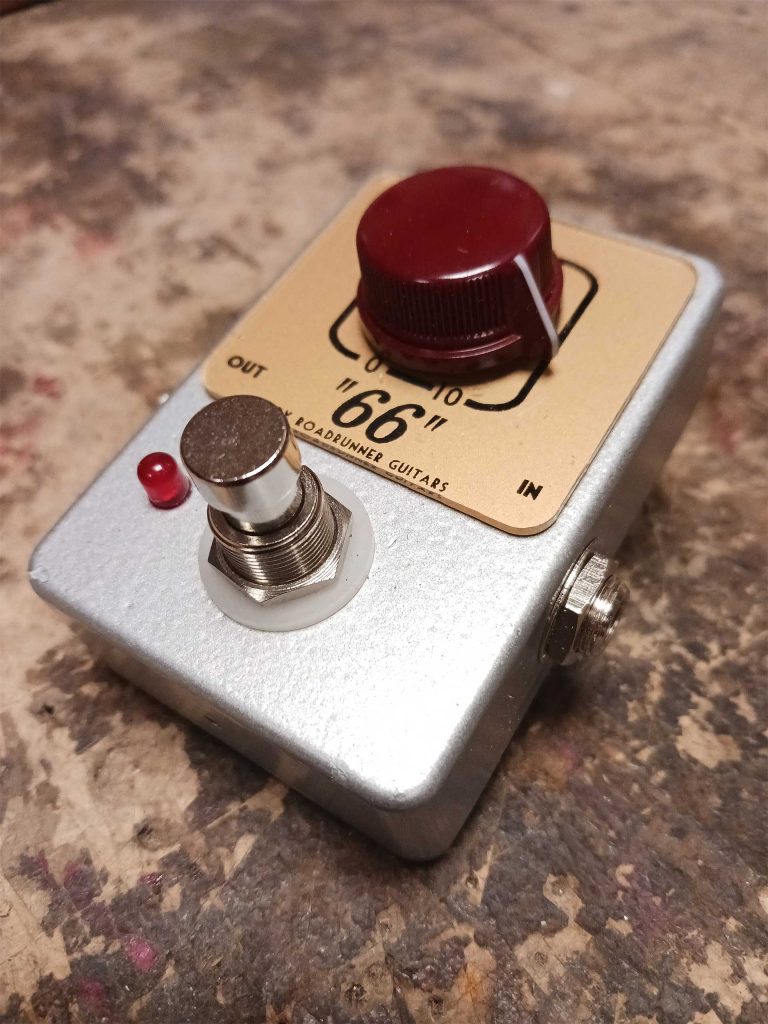 Roadrunner 66 one knob fuzz - Roadrunner Guitars