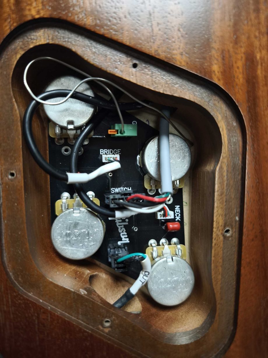 Gibson modern Les Paul: rewiring and modification of the original ...